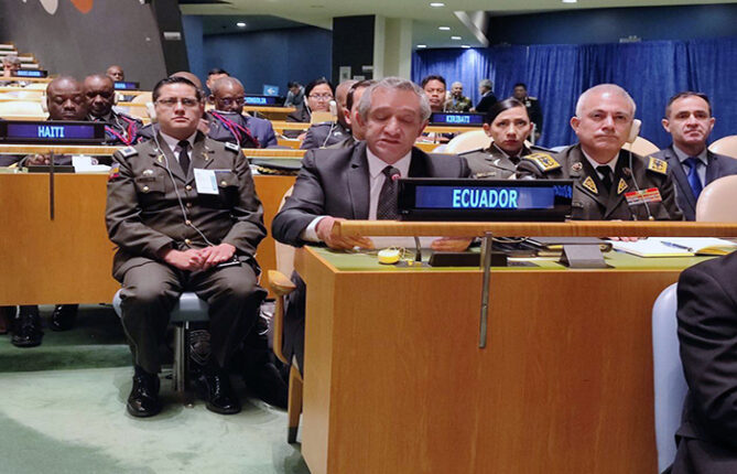 Patricio Carrillo participa en la Tercera Cumbre de Ministros y Jefes de Policía - Ecuador 221