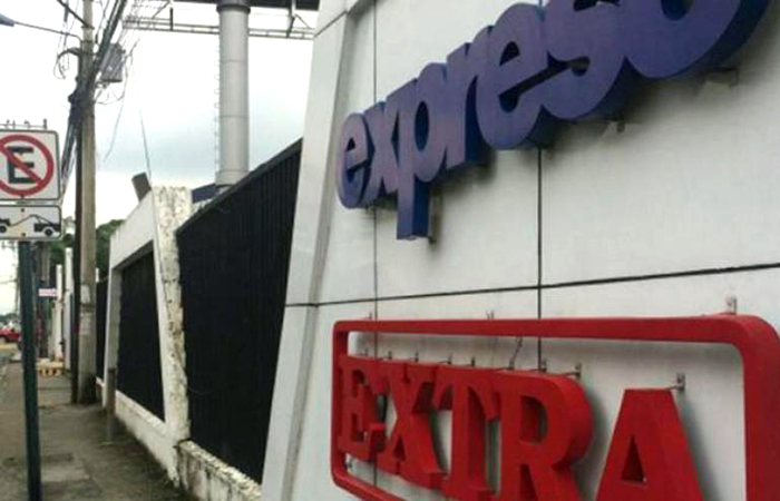 Investigan atentado a RTS y amenazas contra diario Extra - Ecuador 221