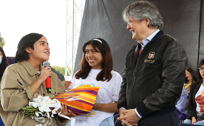 “Vivo Joven”, un proyecto gubernamental de voluntariado social - Ecuador 221