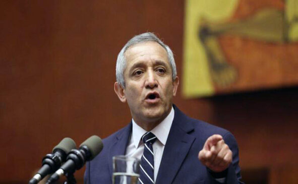 El exministro del Interior Patricio Carrillo fue censurado por la Asamblea - Ecuador 221