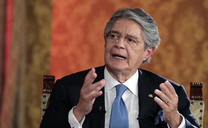Guillermo Lasso: Arauz deberá responder ante la justicia - Ecuador 221