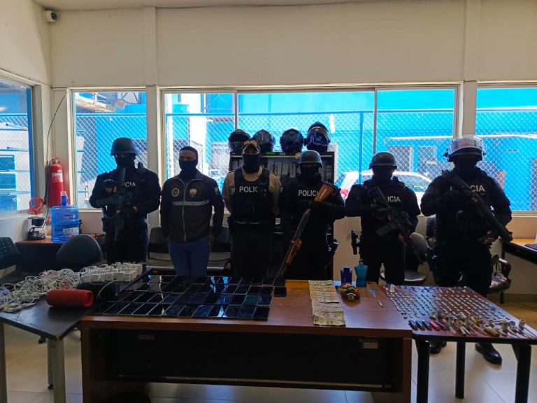 Policía refuerza seguridad en centro penitenciario Quito - Ecuador 221