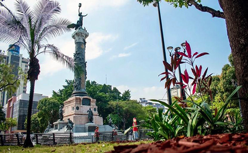 El parque Centenario de Guayaquil cierra sus puertas por una semana ...